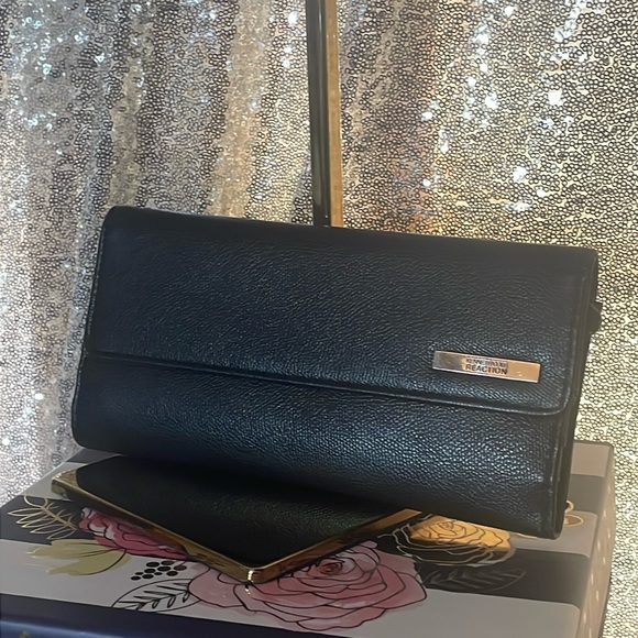 Kenneth Cole Reaction | Bags | Kenneth Cole Reaction Wallet | Poshmark